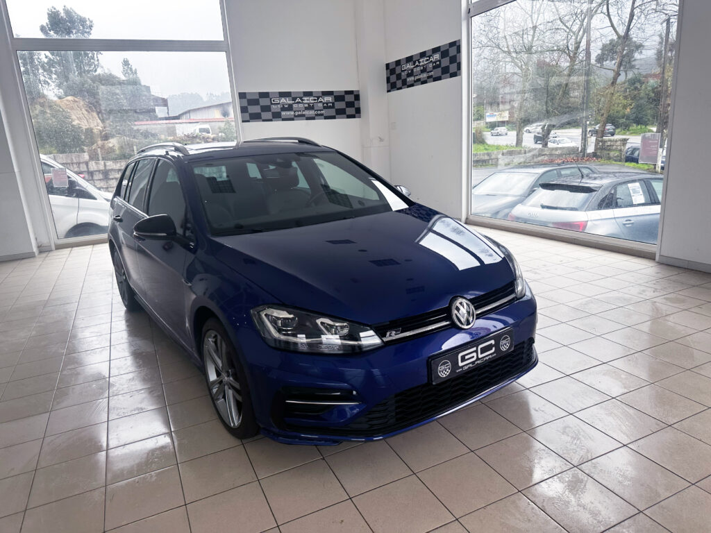 VOLKSWAGEN Golf Variant Sport 2.0 TDI 4Motion BMT | Galaicar ShowRoom Car