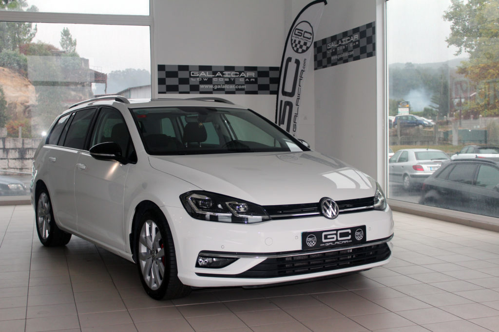 VW GOLF SPORT 2.0 TDI 150CV VARIANT | Galaicar ShowRoom Car