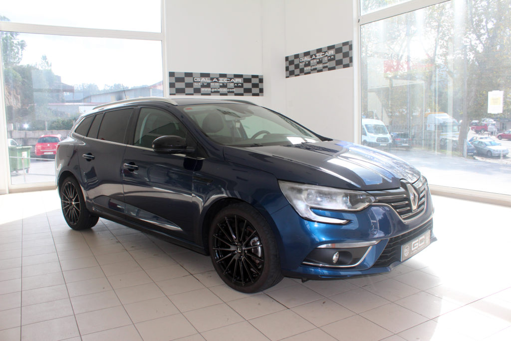 RENAULT Megane Sp. Tourer Zen En. dCi 81kW 110CV | Galaicar ShowRoom Car